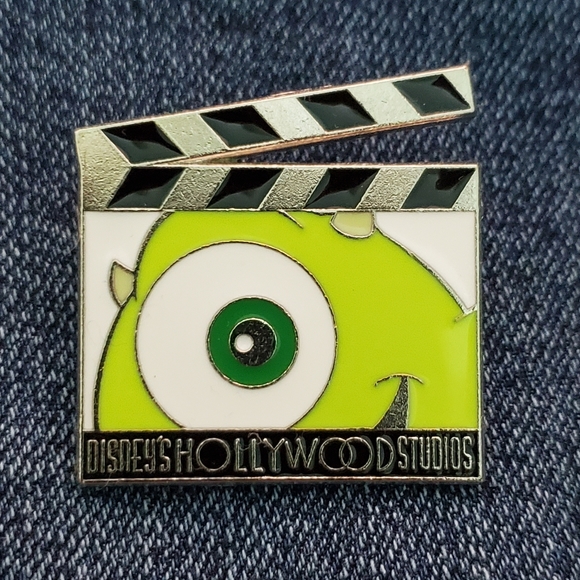 Disney | Accessories | Disney Pin Trading Monsters Inc Mike Wazowski ...